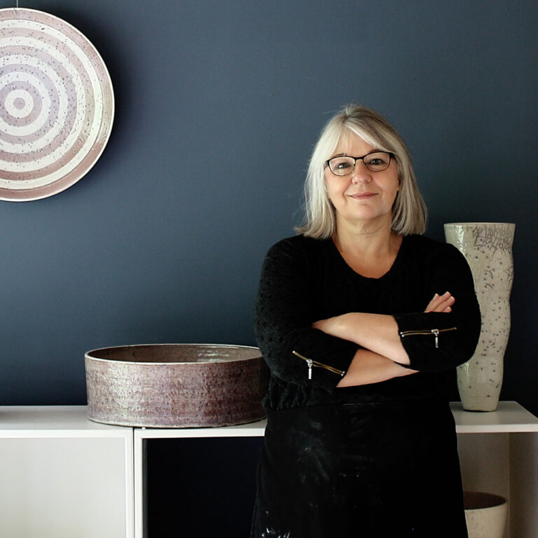 Biografi Karin Sauer